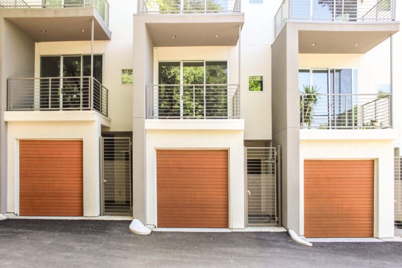 Designer Fiberglass Garage Door Gallery, Wayne Dalton of Wndsor