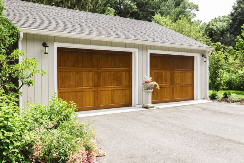 Carriage Wood Garage Door Gallery, Wayne Dalton of Windsor