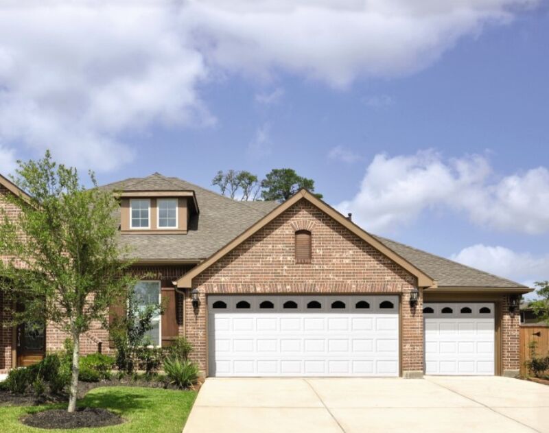 Classic Steel Garage Doors 9100 - 9605, Wayne Dalton of Windsor